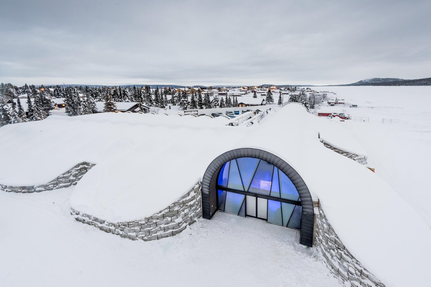 9 Dreamy Arctic Hotels for a Winter Escape: Luxury Stays & Northern ...
