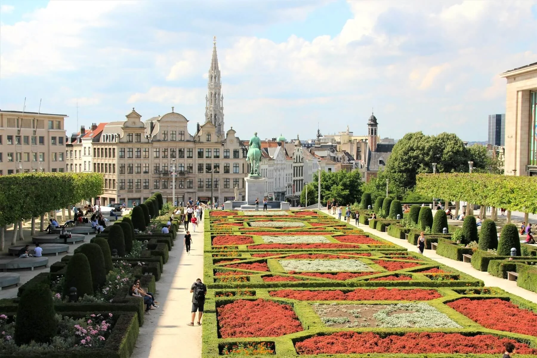 A Perfect Day in Brussels: Medieval Sights & Rooftop Views — Her Nomad Eyes