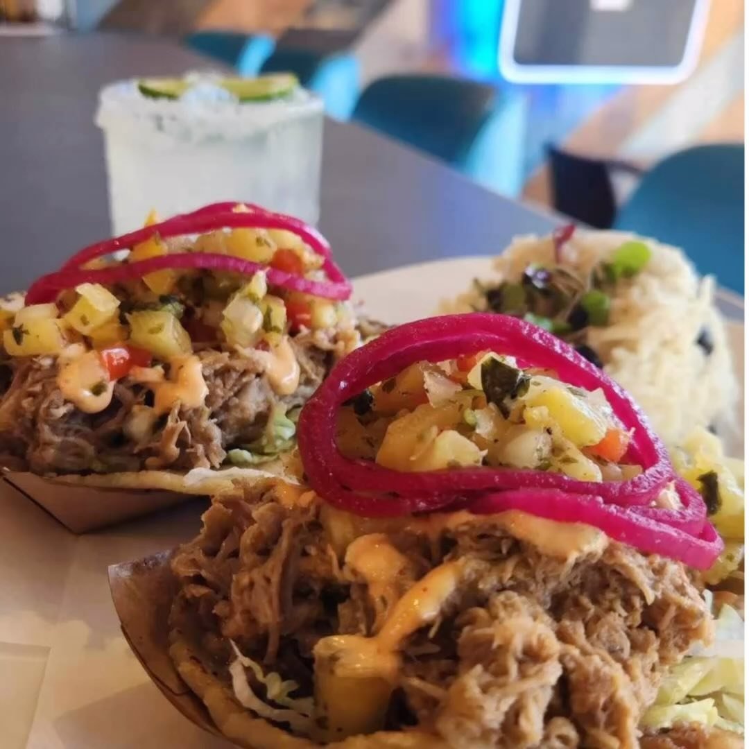 Galley kitchen & bar