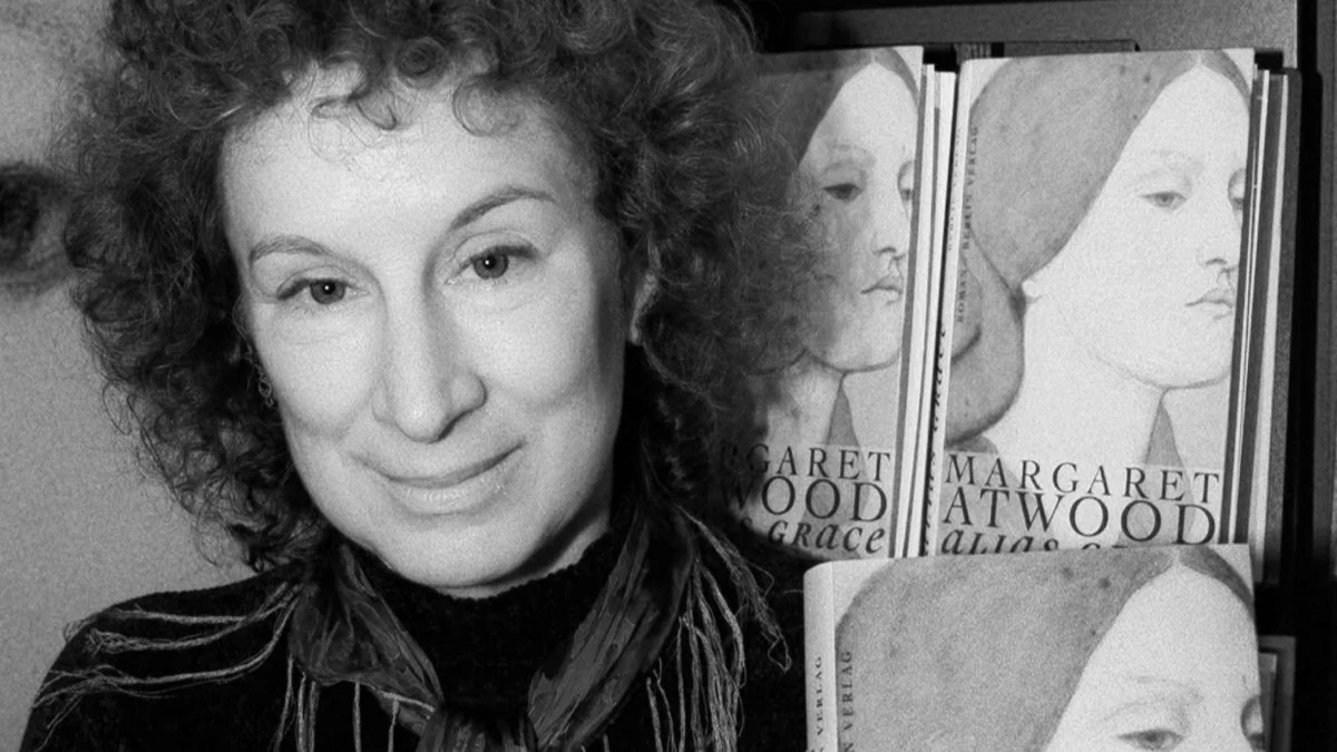 Alias Grace (1996) by Margaret Atwood - Booker Prize Blog — Eyes on the ...