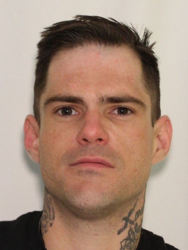 Locate for Inmate Robert J. Ramus - Escapee from the Clitheroe Center ...