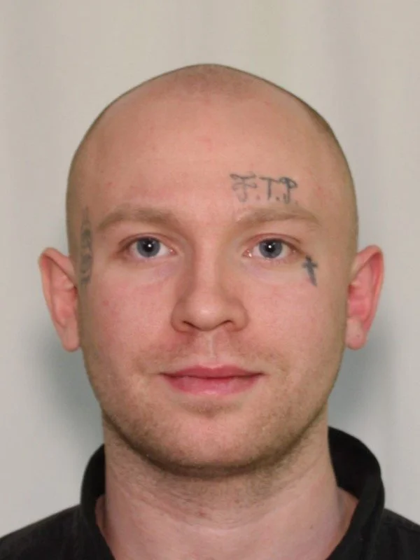 Locate: Inmate Timothy Lee Hansen; Halfway House Escapee; Cordova ...