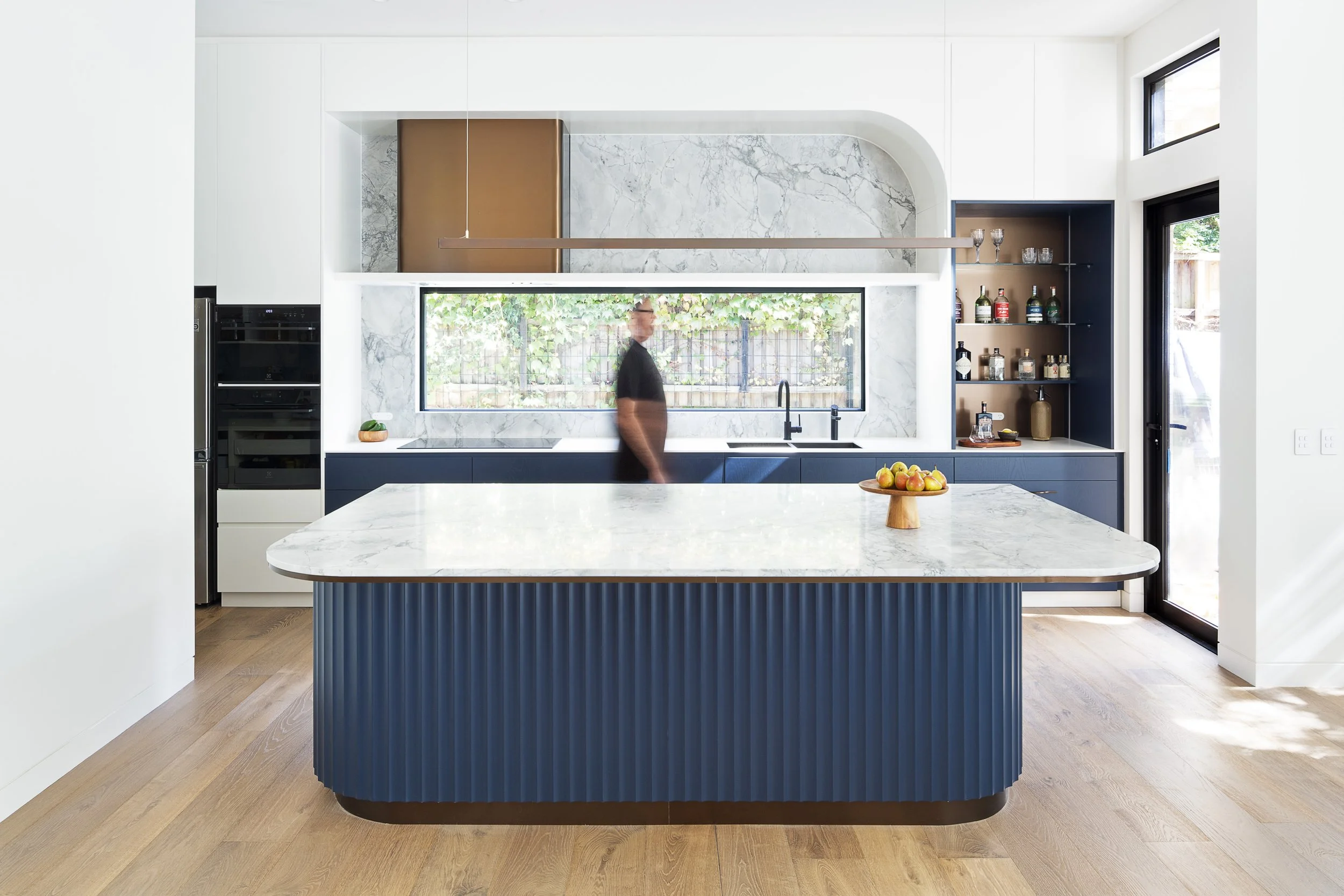 Contemporary Arthouse - Hunters Hill, Sydney Interior Design — Concepts ...