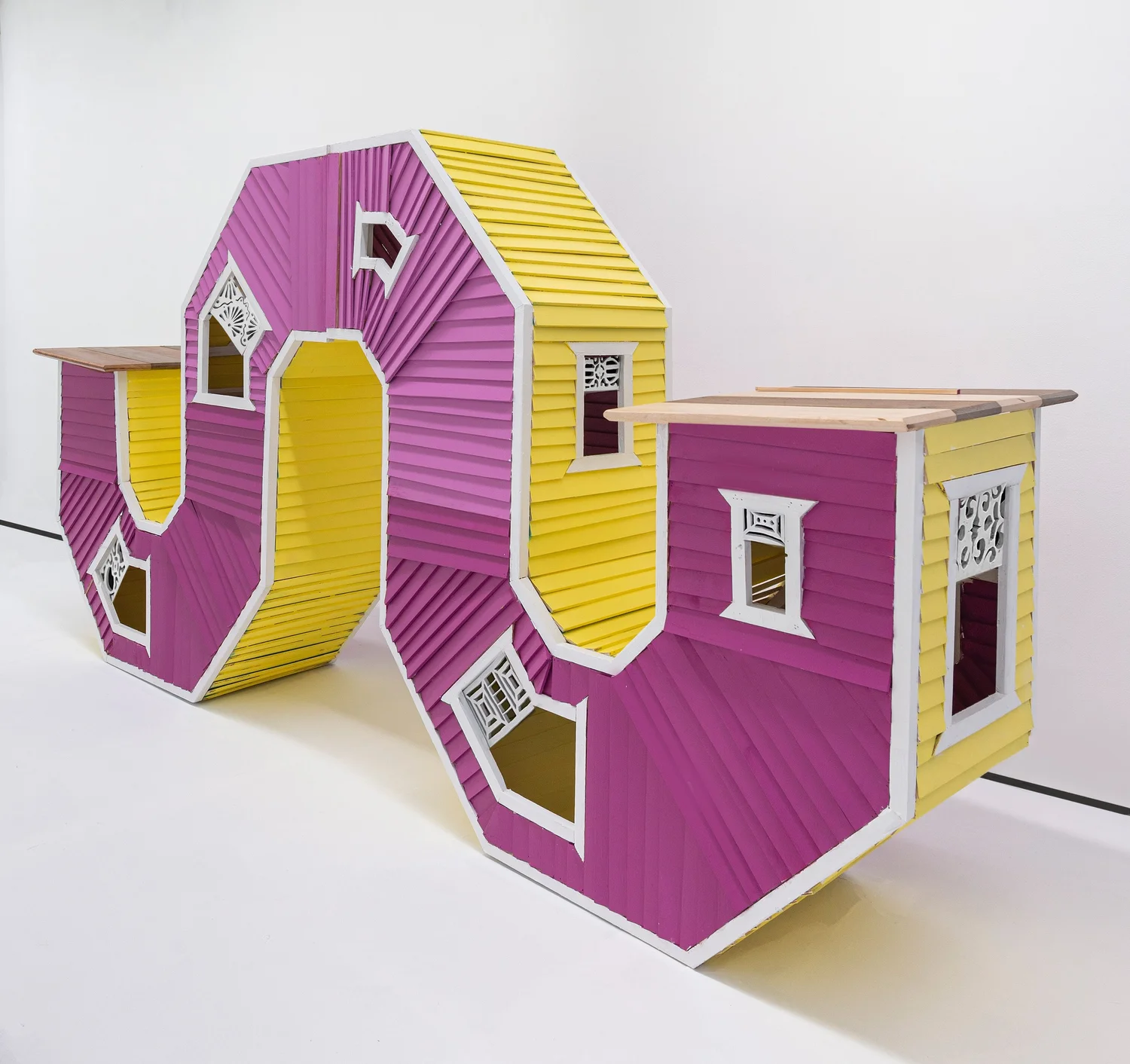 "LA ISLA DE BARRO" AMY BRAVO & ALBERT PEGUERO — SWIVEL GALLERY