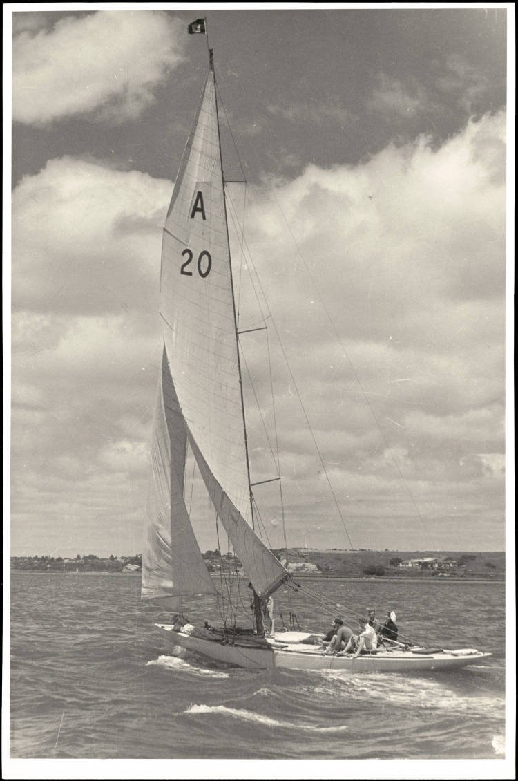 Who is Arthur Robb? — Southern Woodenboat Sailing