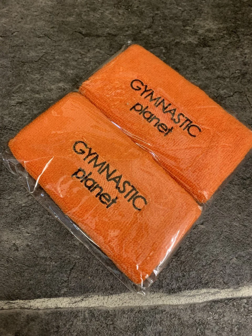 Metal bar gloves — gymtopia