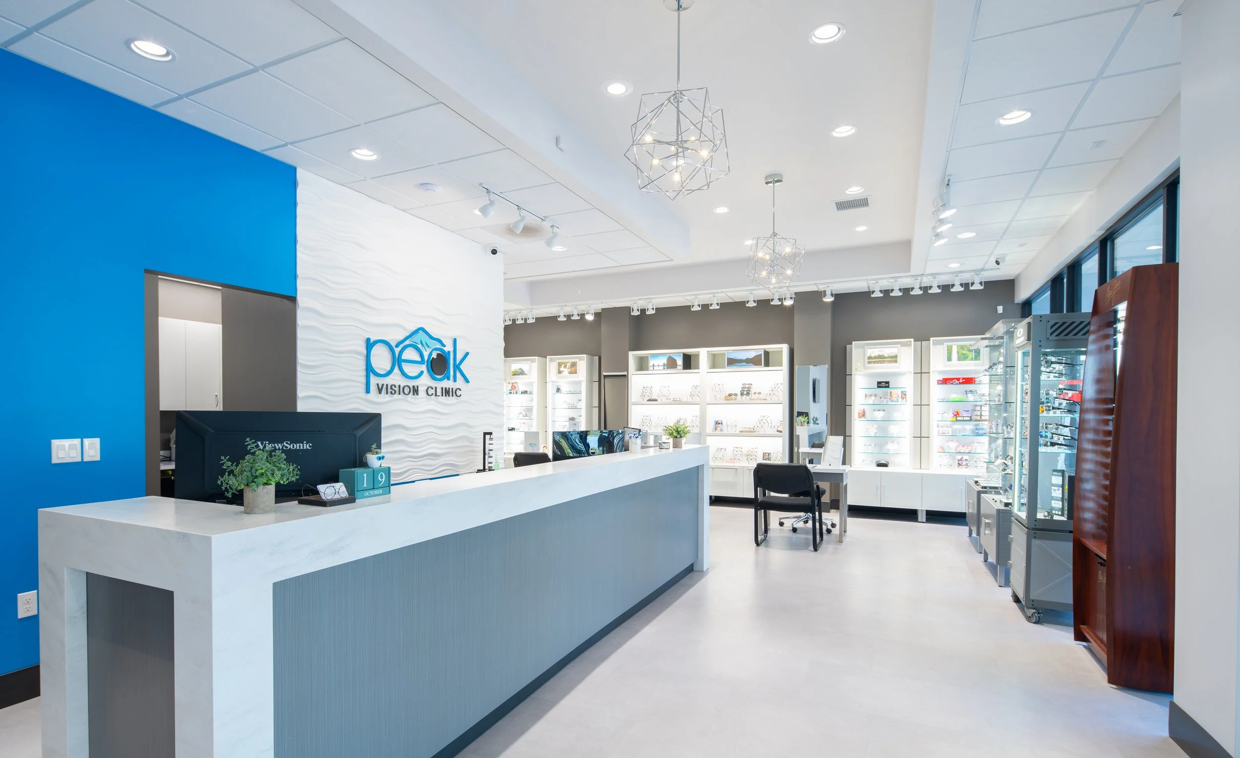 Peak Vision Clinic
