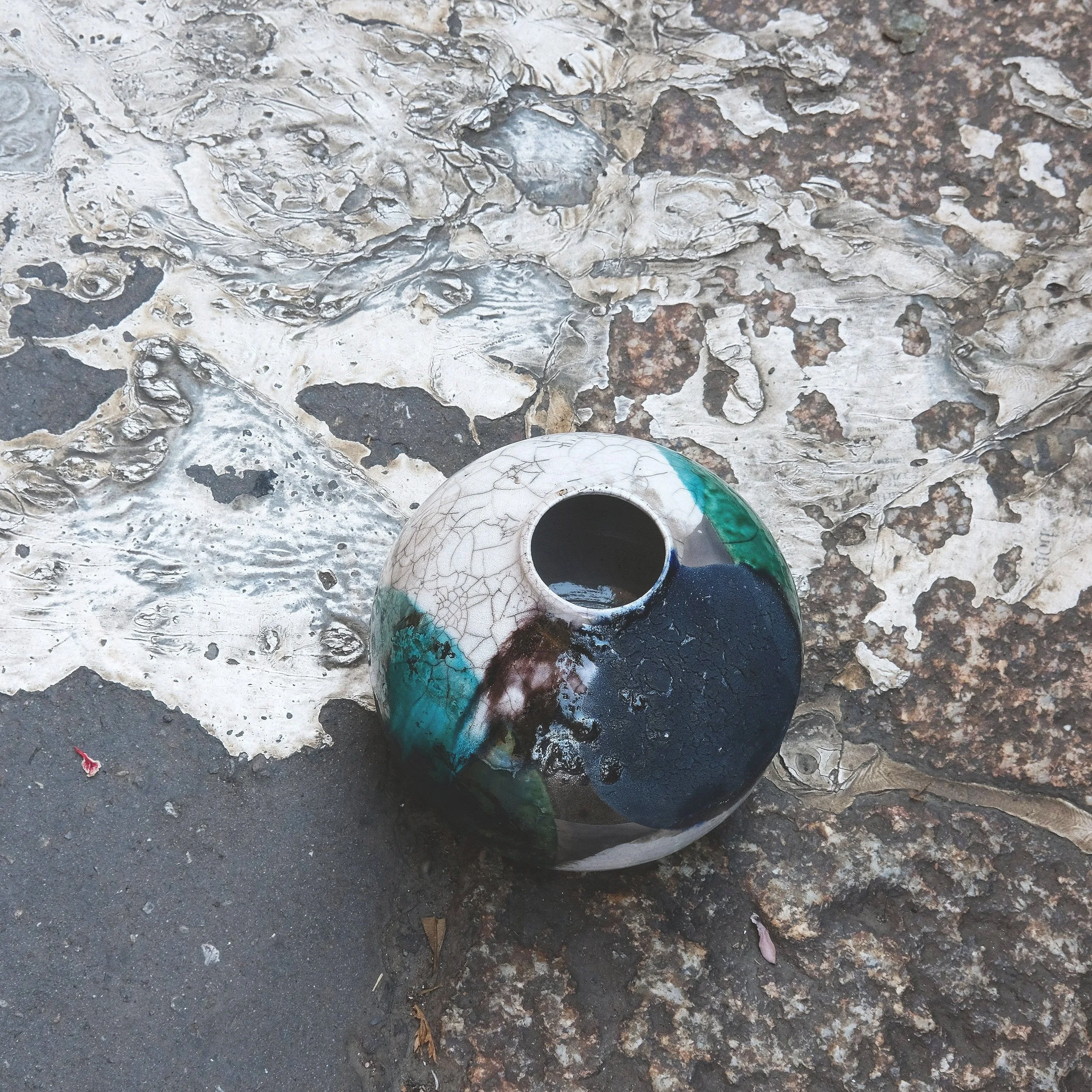 FEMME SOLE Fine Handmade Ceramics By Jessamyn Go