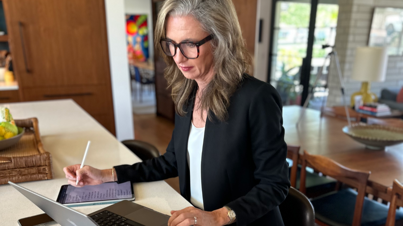 Hillary Gurley, Realtor