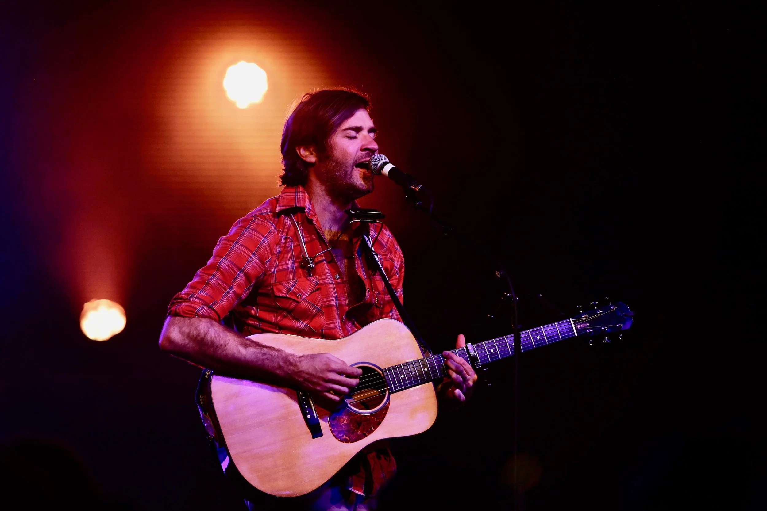 JOHN CRAIGIE: BRINGING FOLK MUSIC TRADITIONS BACK INTO FOCUS — THE OGDENITE