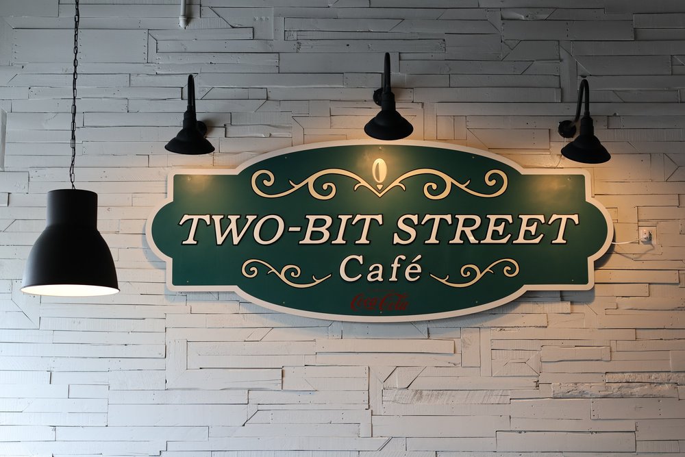 Two-Bit Bistro Is Now Open Inside The Historic Bigelow Hotel — THE OGDENITE