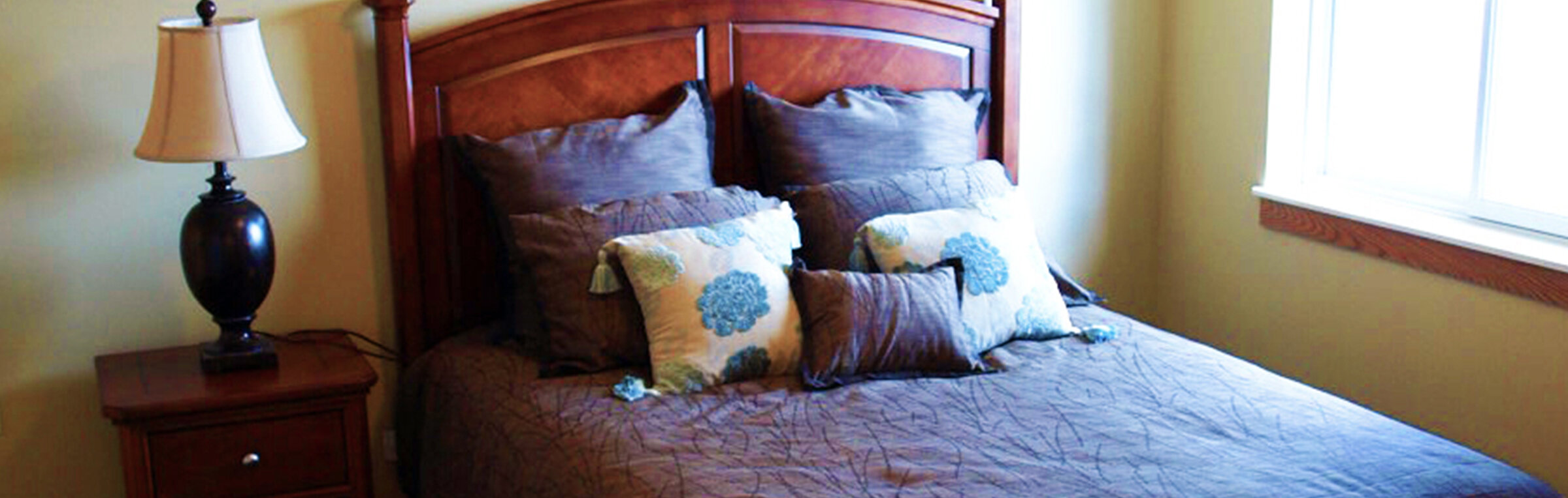 Assisted Living — Monroe Manor