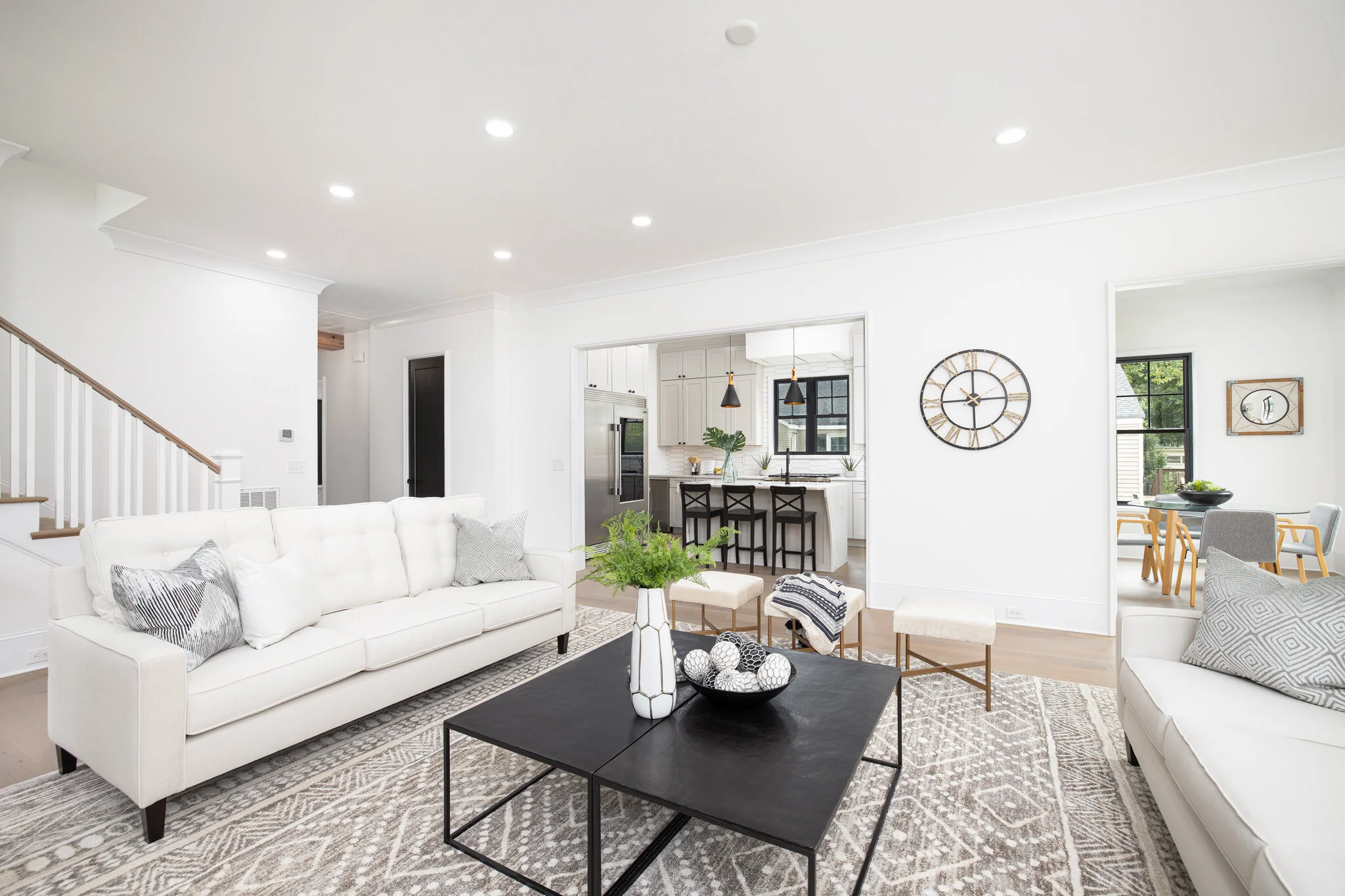 GALLERY - Max Thomusseit - Maverick Building — Maverick Building