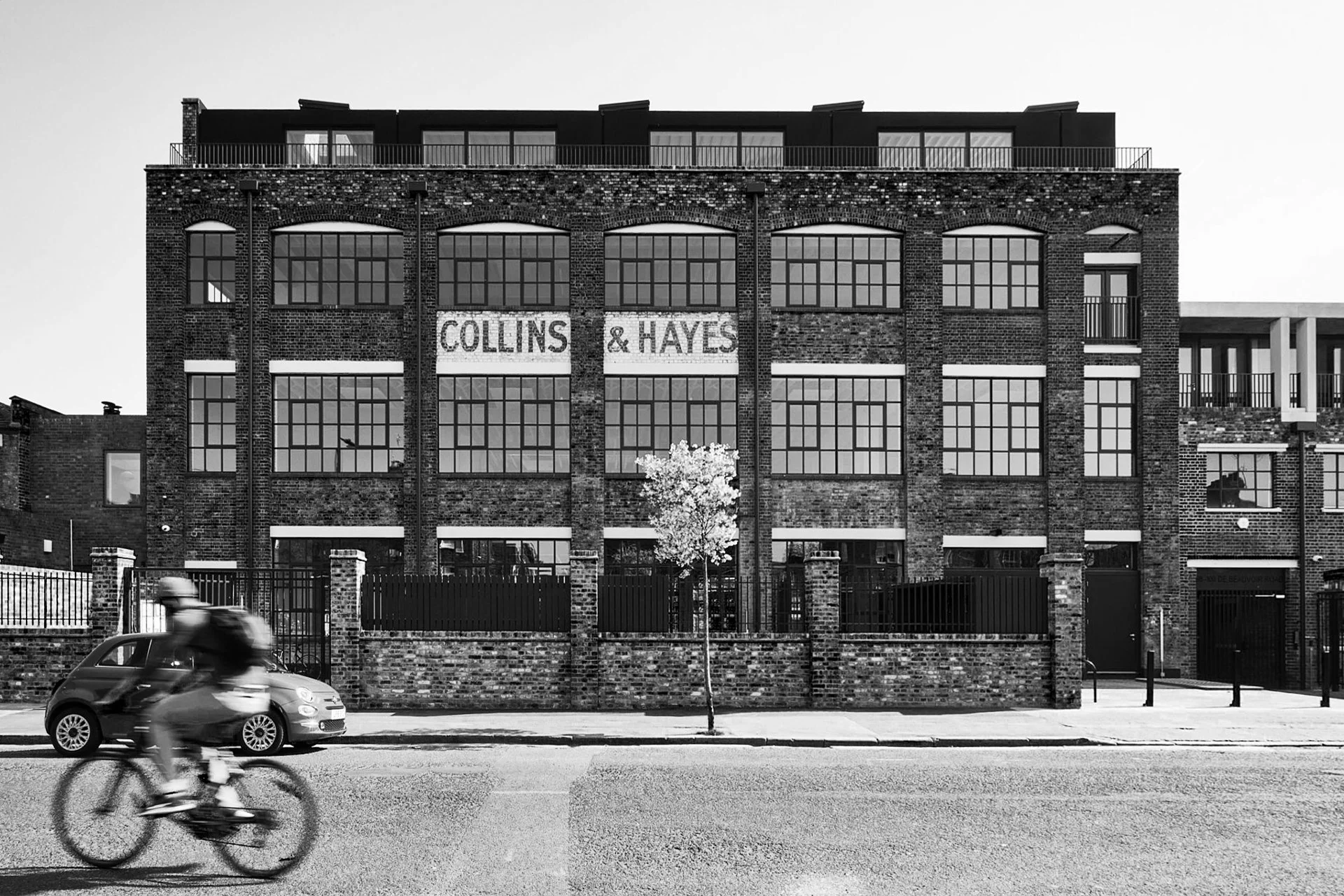 Mowat & Company — 92-96 De Beauvoir Road Reception gets an upgrade