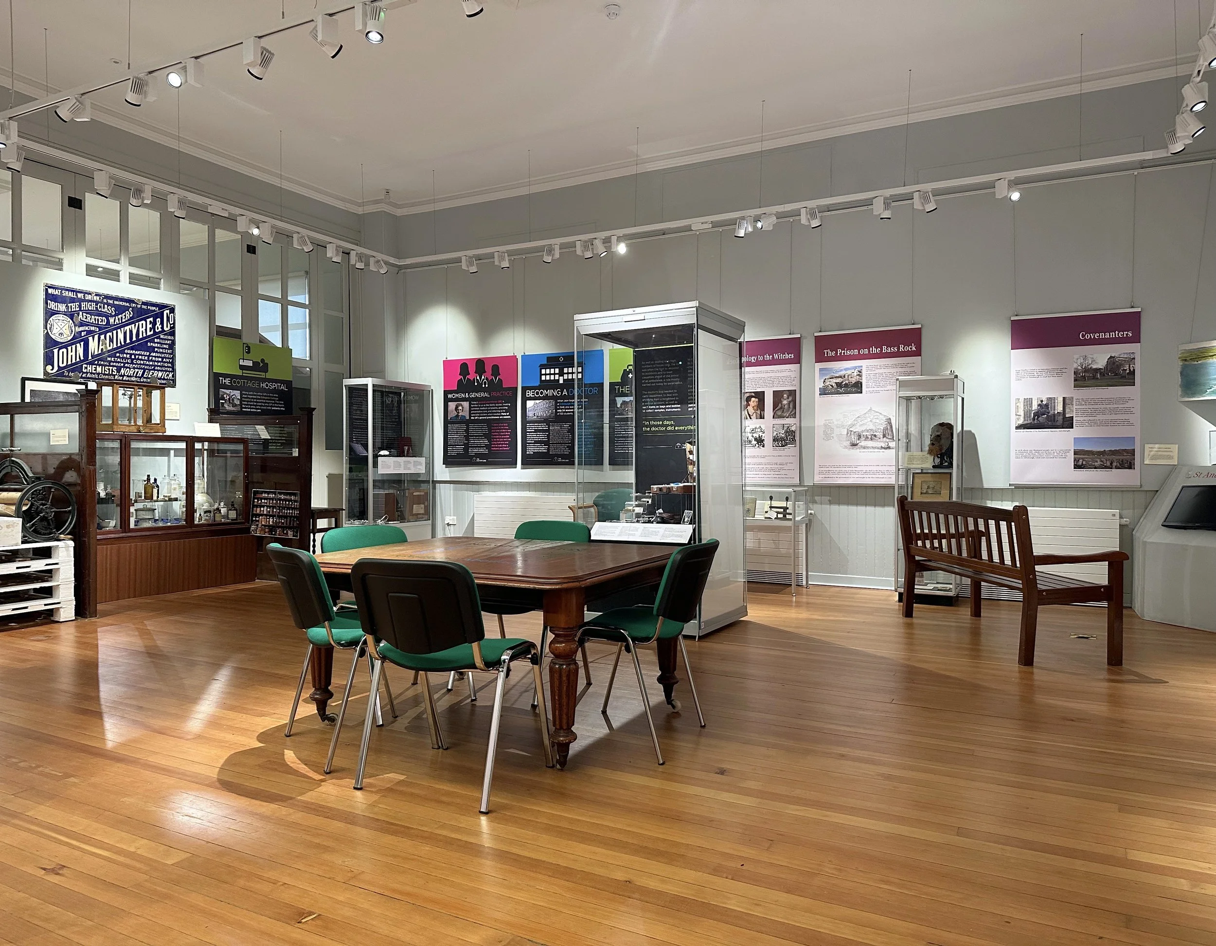 Museum Seating — Coastal Communities Museum