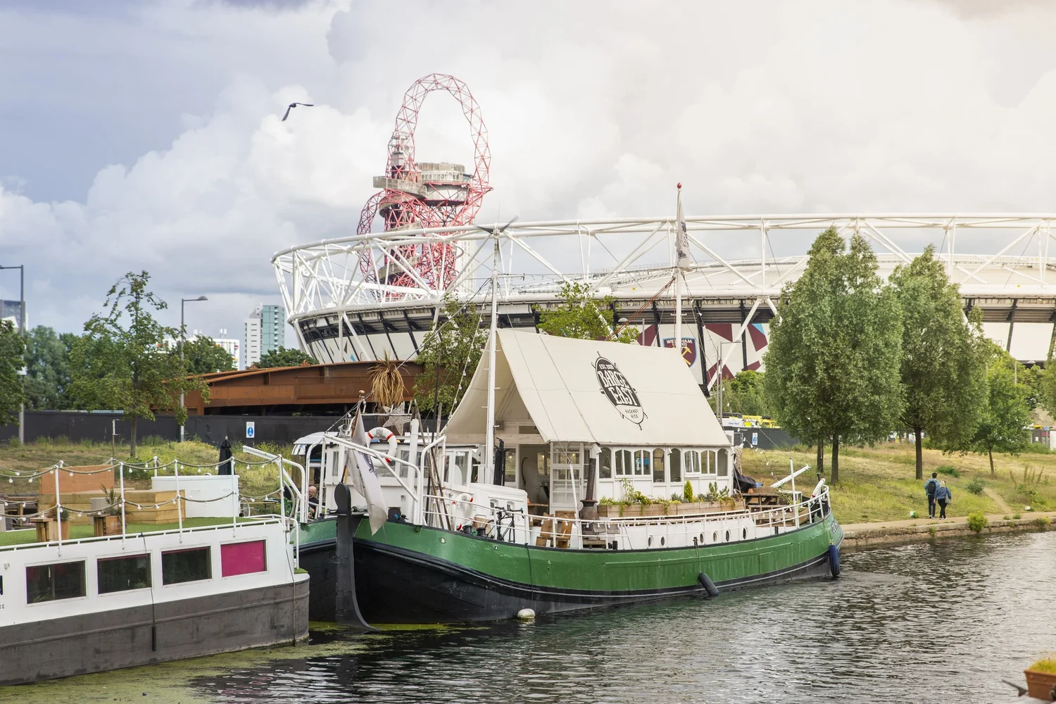 Barge East - Floating Restaurant & Bar in Hackney Wick