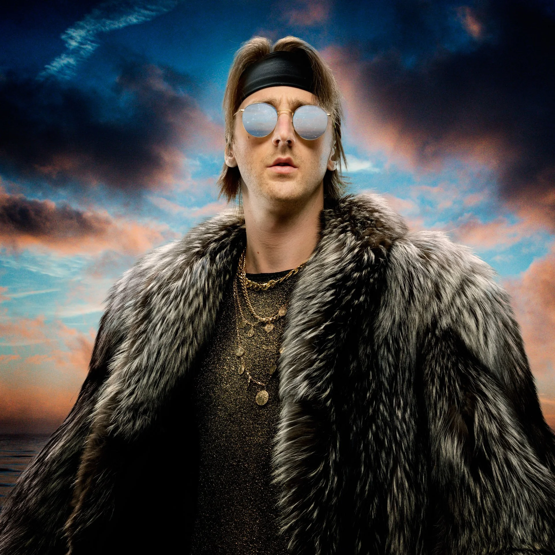 TIX - UTSOLGT — Svømmehallen Scene