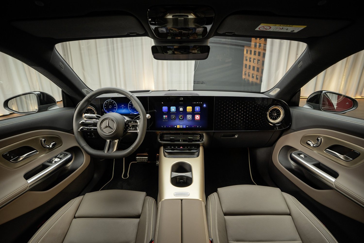 Mercedes CLA 2025 - sprawdź nową wersję hybrydową i elektryczną ...