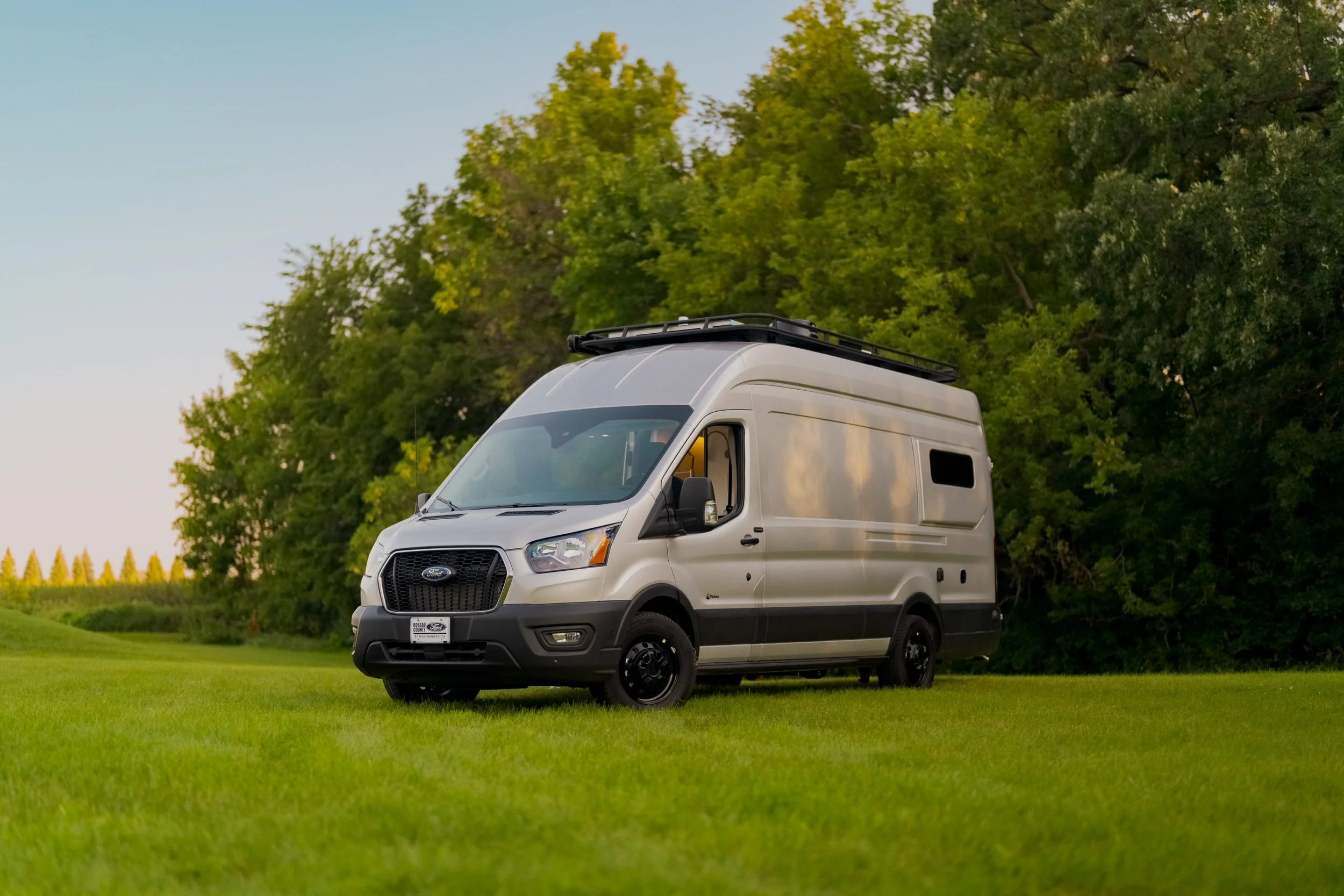 Vanna MK2 Ford — Vanna Adventure Vans