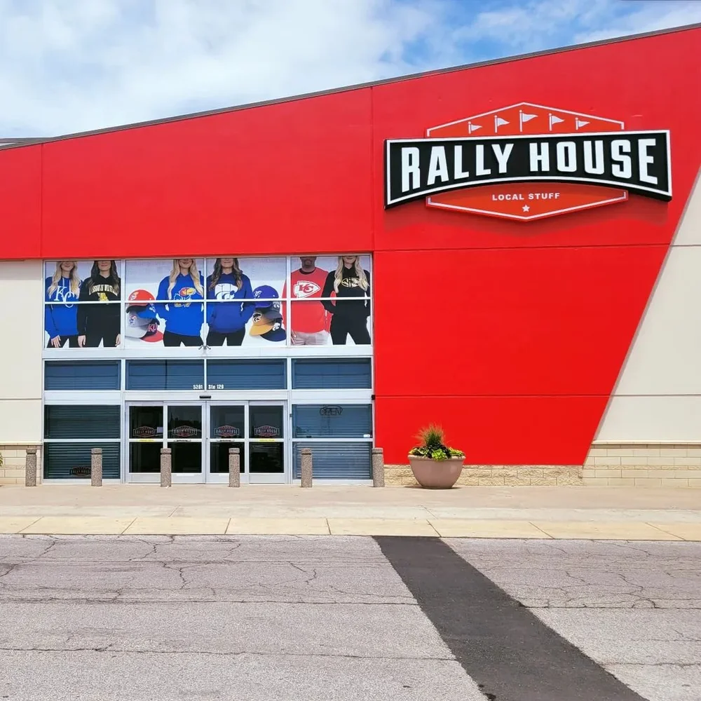 RALLY HOUSE — The Shoppes at North Village