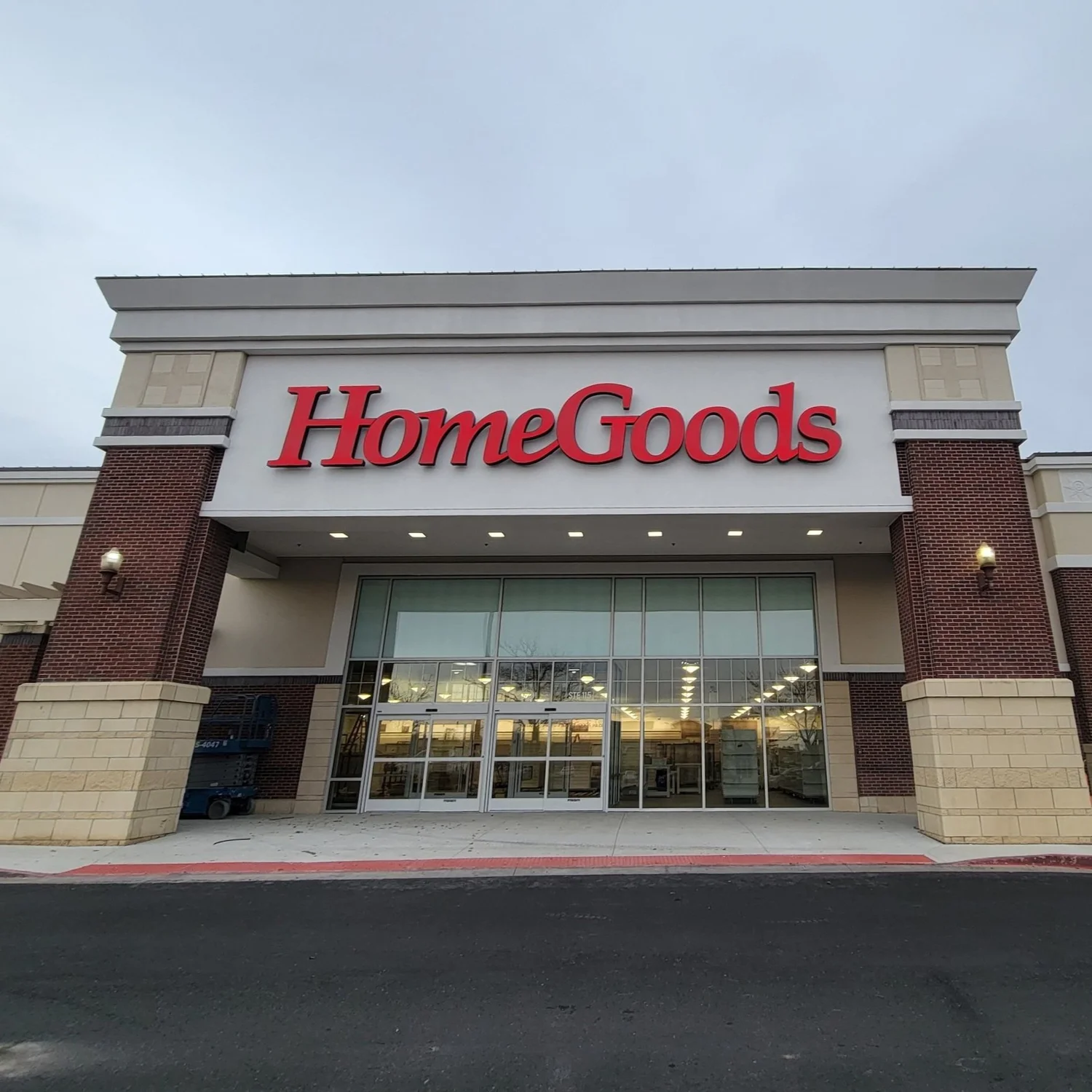HOMEGOODS — The Shoppes at North Village