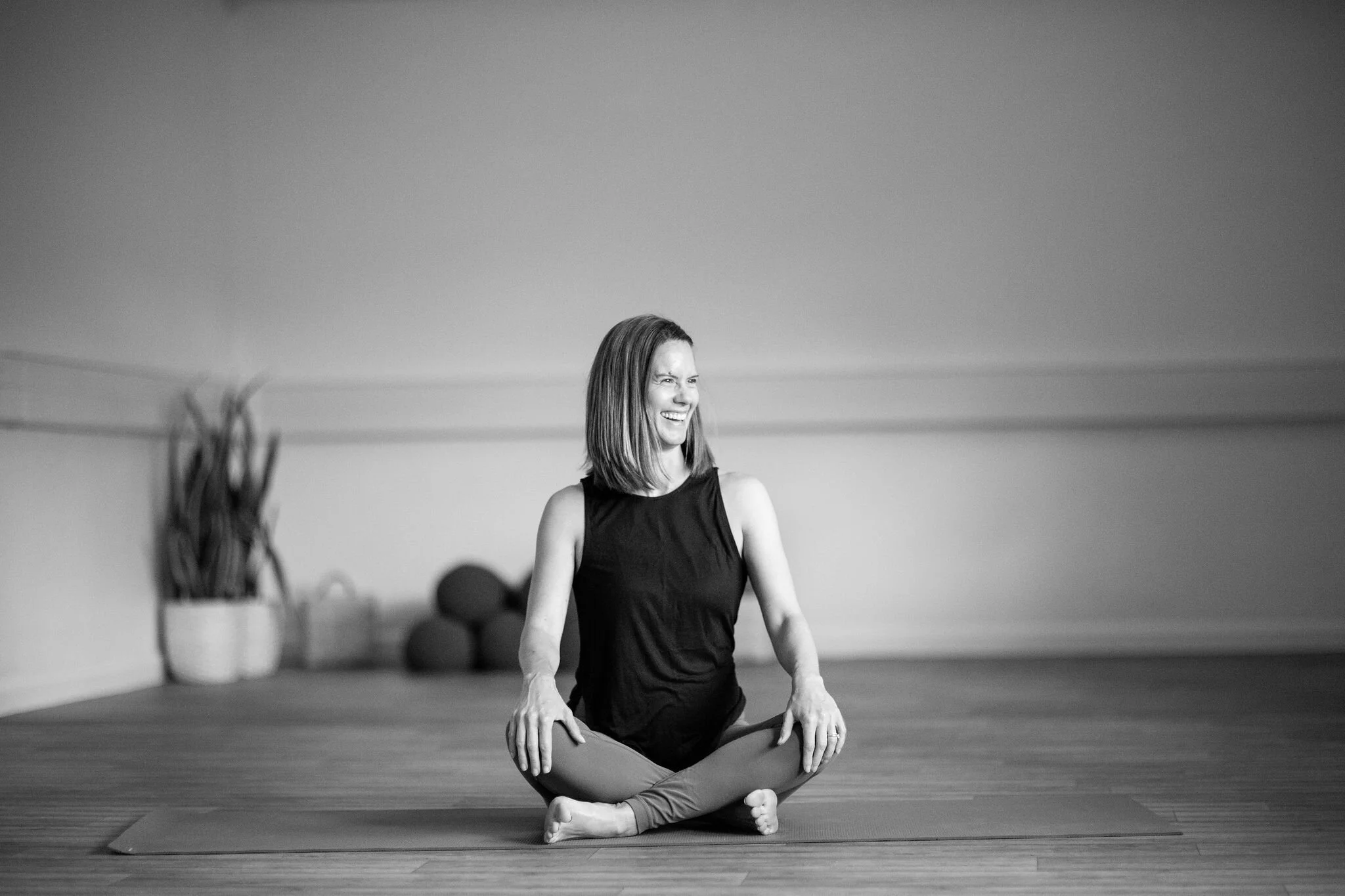 ABOUT ASHLEY — ASHLEY MACDONALD