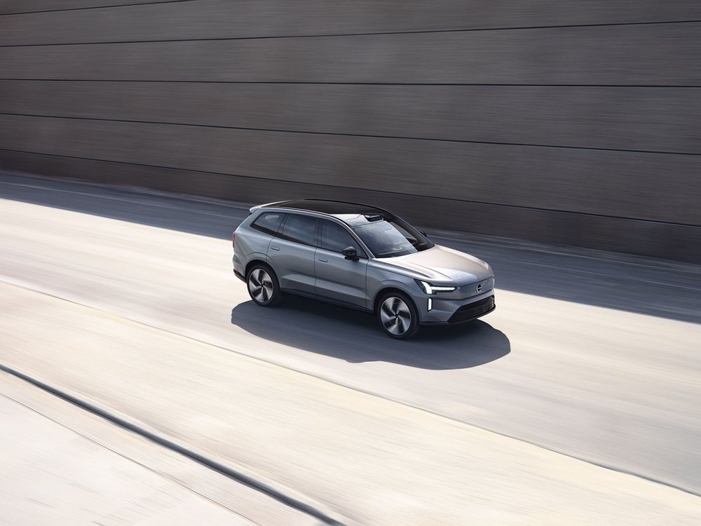 Volvo Selekt Direct to Consumer | Strive Group