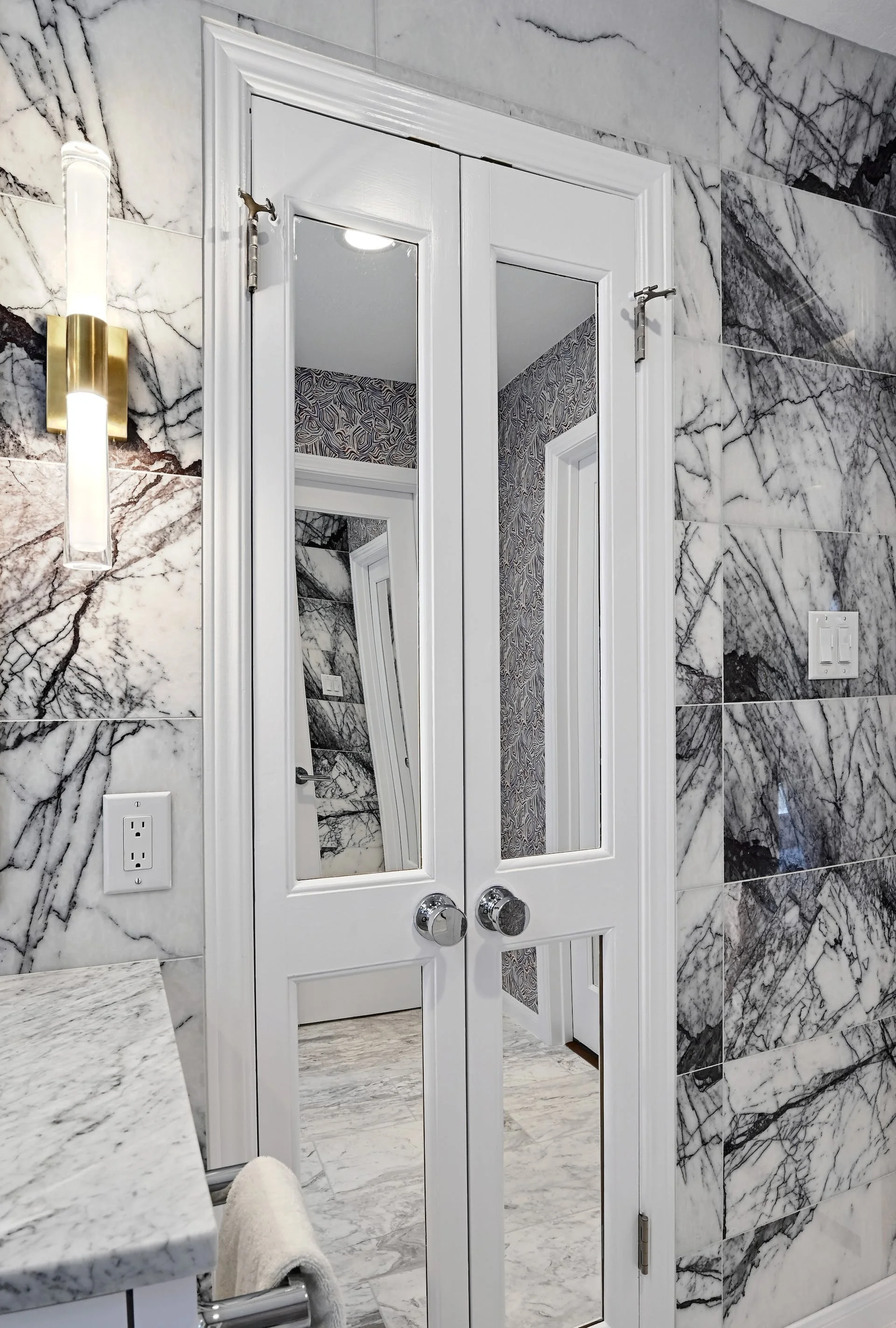 RISING HILLS — Turnstyle Interior Design