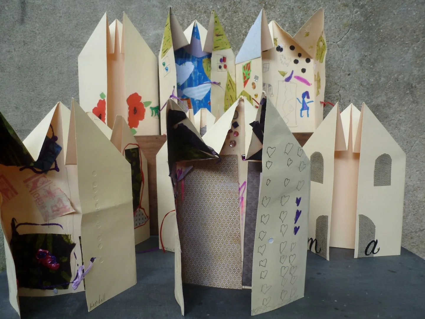 Hand-in-Hand Outreach Program — The Center for Emerging Visual Artists