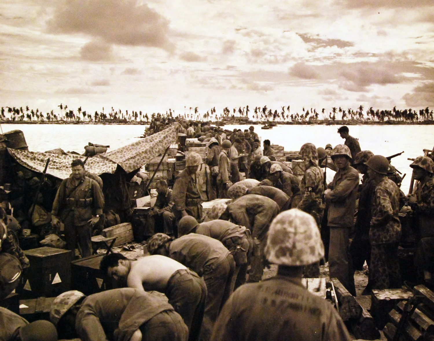 Briefing: The Battle of Tarawa — I Like to Hear Myself Talk History