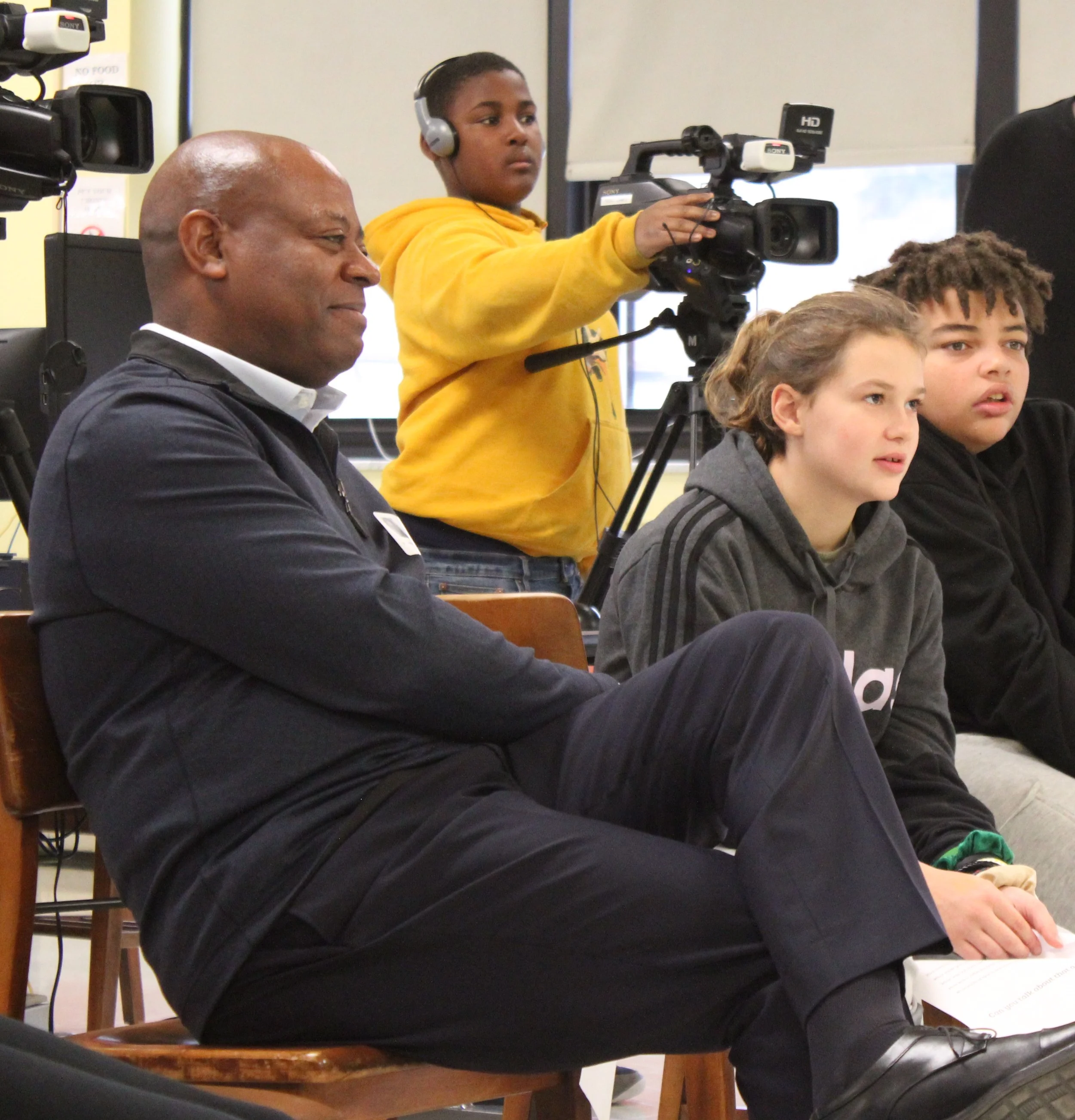 WTAE's Andrew Stockey Visits Sto-Rox Media Class — Sto-Rox School District