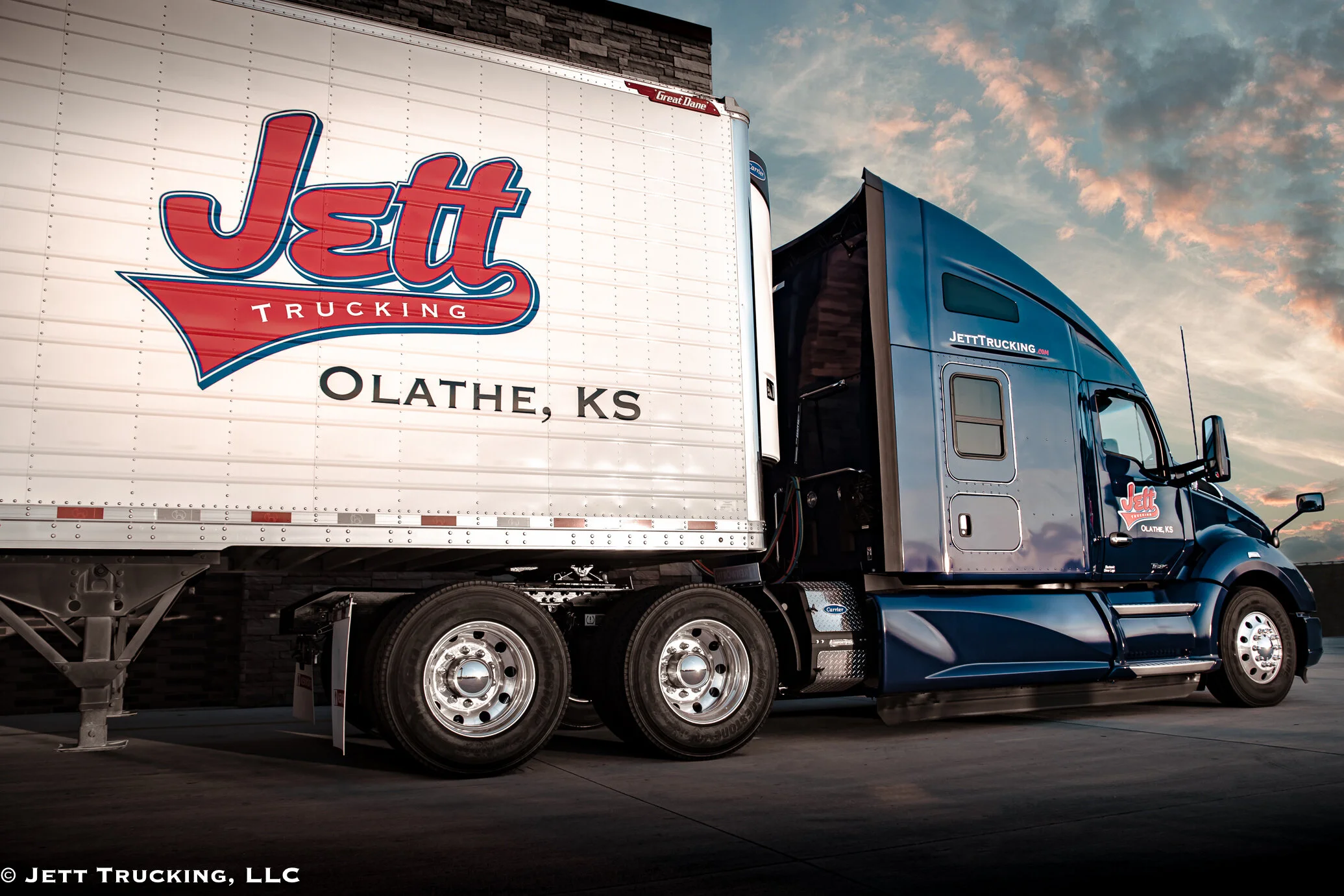 Jett Trucking of Olathe, KS of Olathe, KS