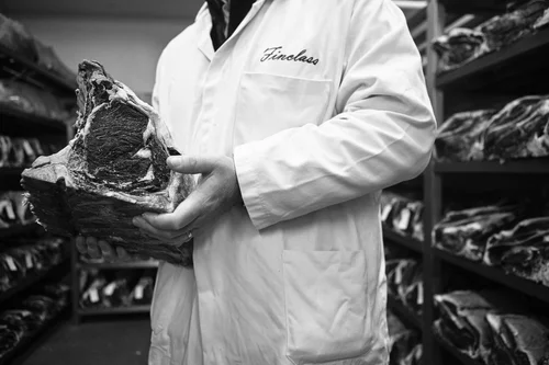 Finclass: Restaurant Quality Meat At Home | Finclass