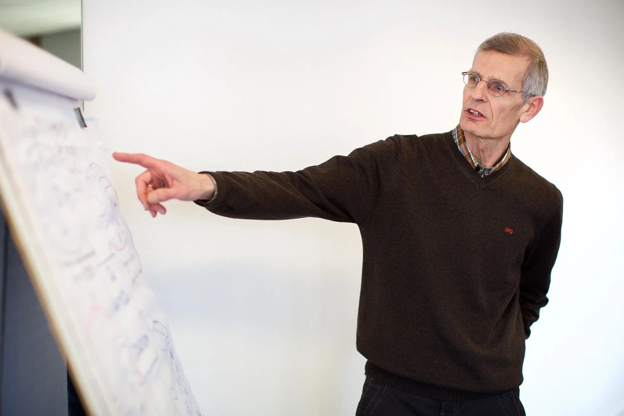 Why Nonprofits Should Do More With ROI-Driven Storytelling — Hallett ...