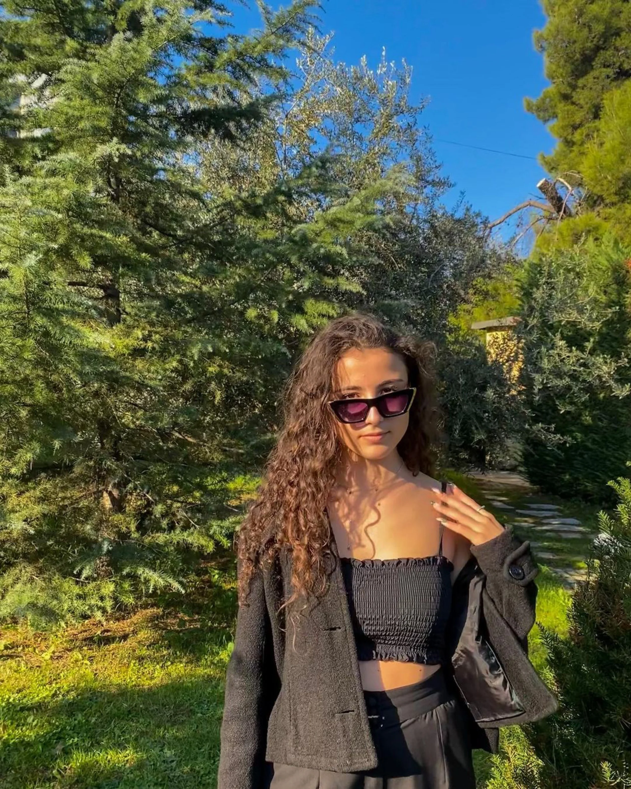 10 Models Who Are Crushing the Sunglass Game — V SHADES