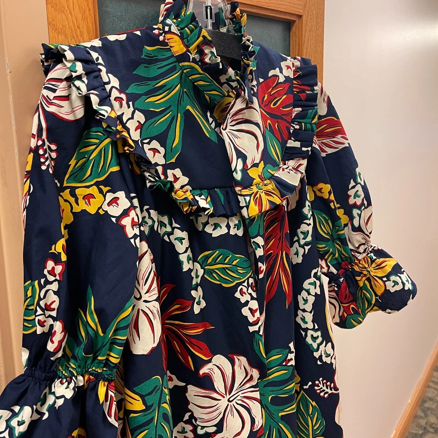 High Quality Hawaiian Dress - Traditional Hawaiian Dress and Muumuu ...