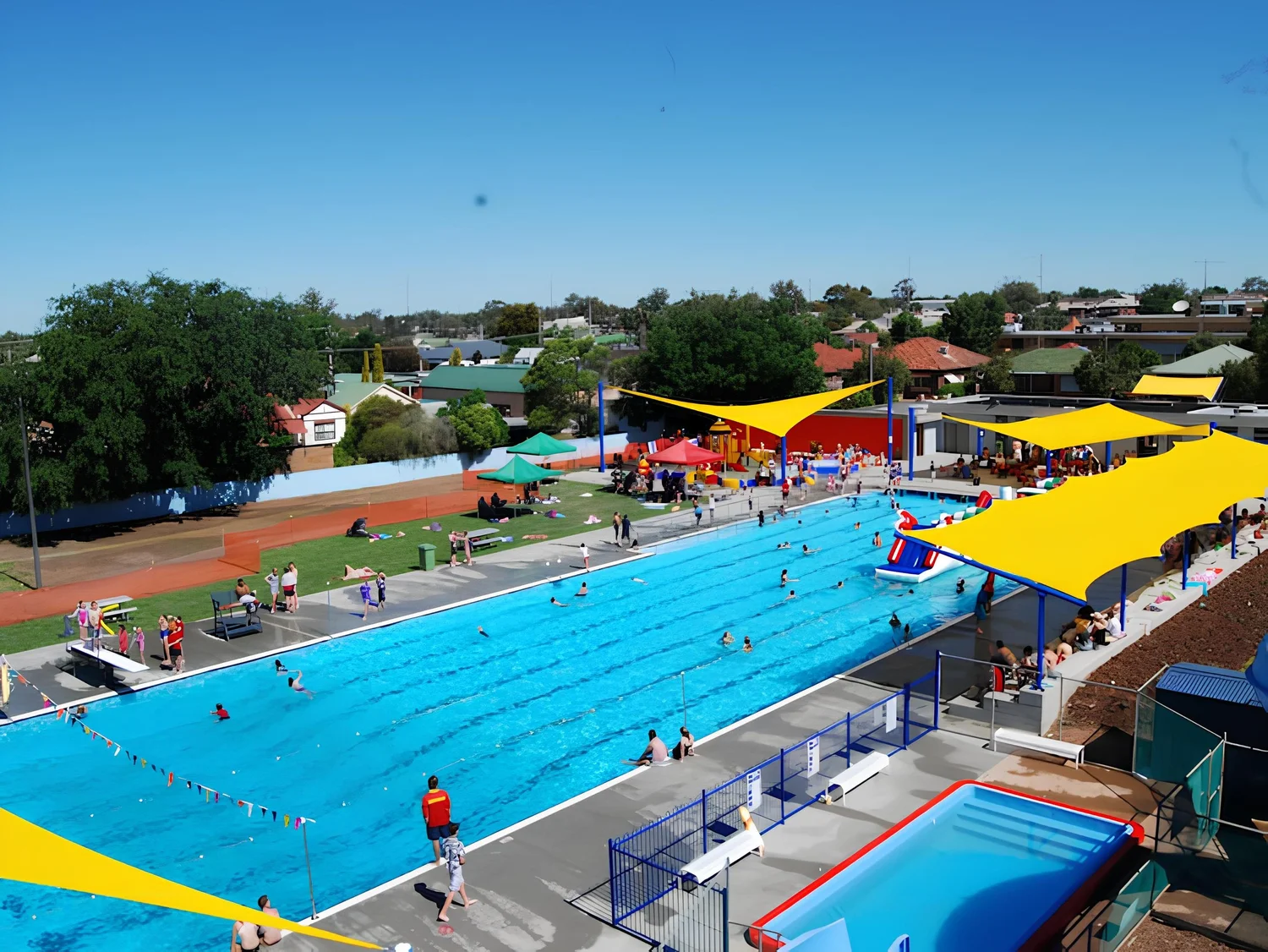 L+R Group Holland Park Swim Centre — L+R Group - Facility Management ...