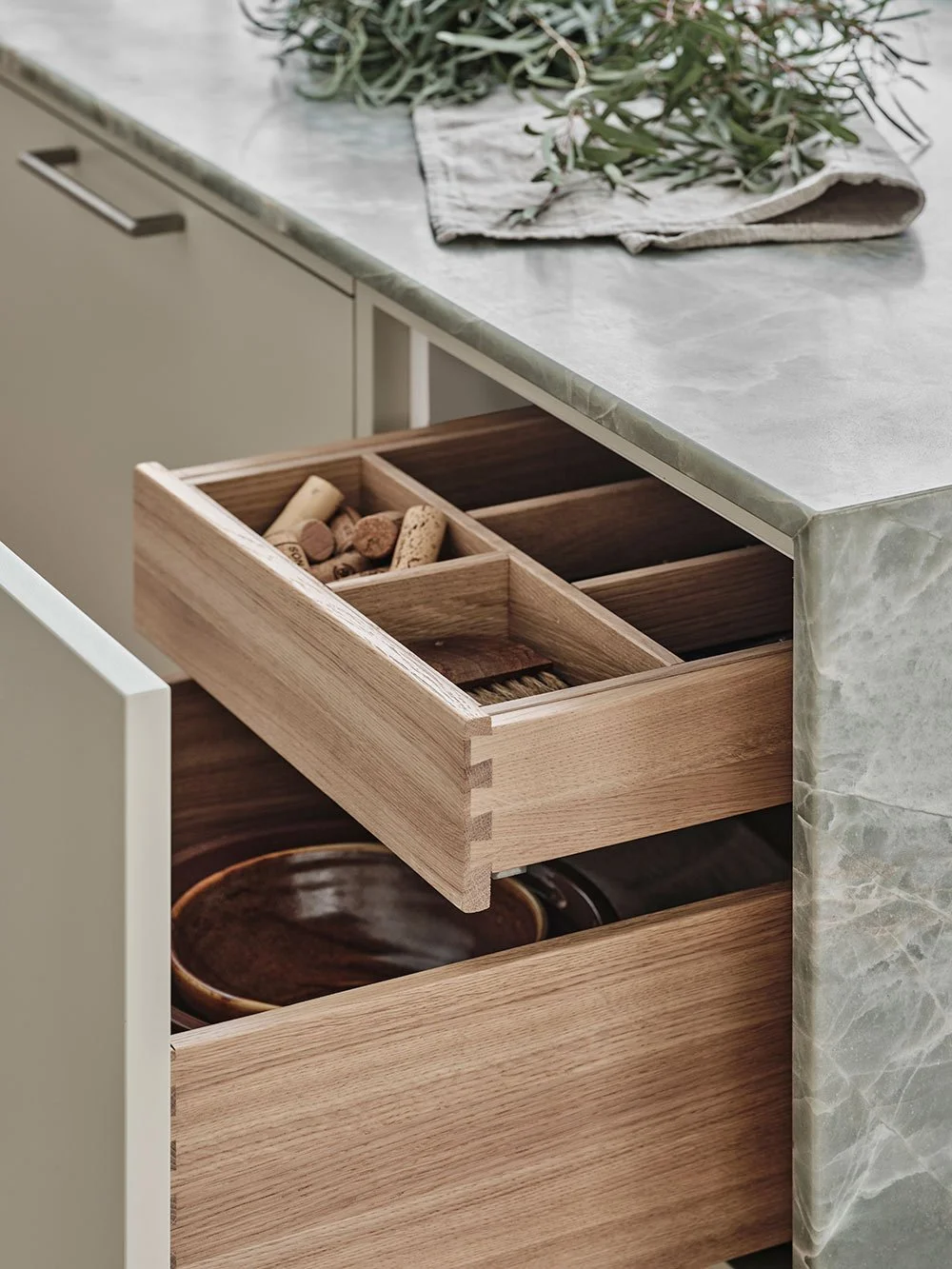 Kitchen Drawers & Cabinets: Solutions — Nordiska Kök
