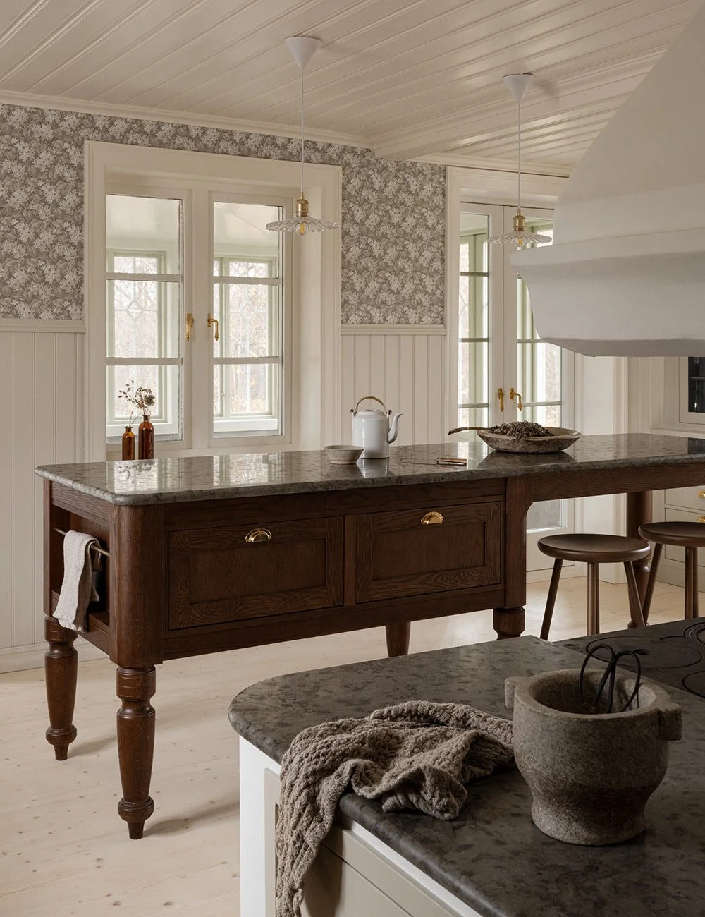 Kitchen Island Inspo & Ideas — Nordiska Kök