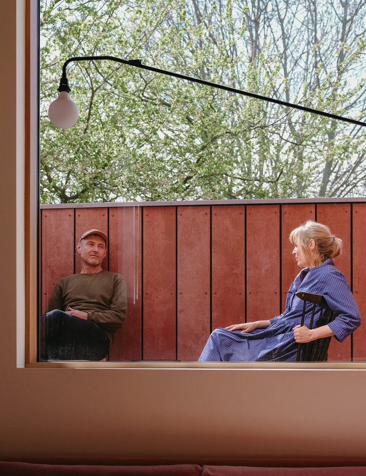 The Red Hackney Downs Kitchen From Grand Designs UK — Nordiska Kök