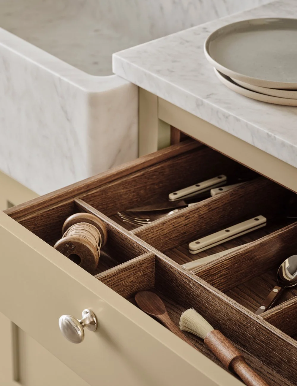Kitchen Drawers & Cabinets: Solutions — Nordiska Kök