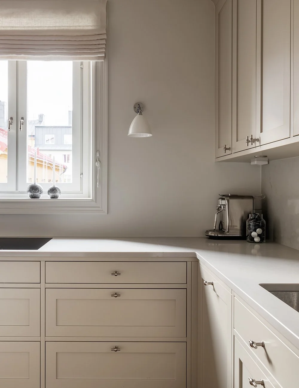 The classic sand beige kitchen in Stockholm — Nordiska Kök