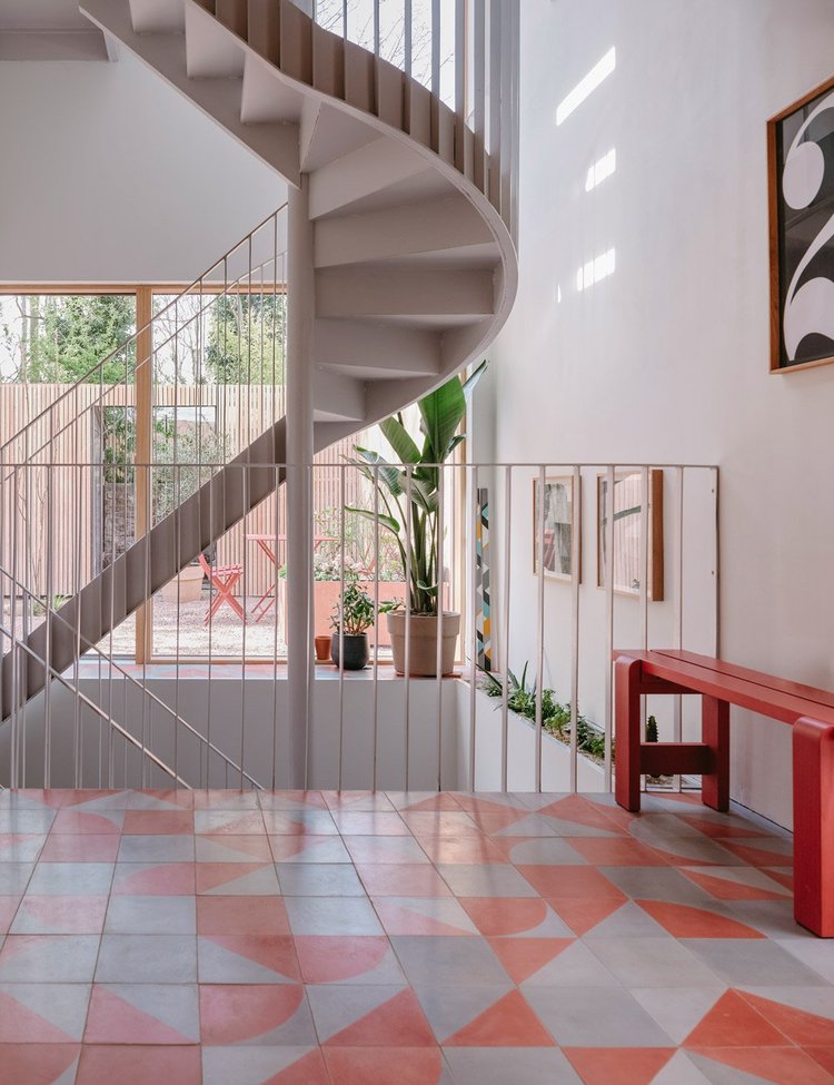 The Red Hackney Downs Kitchen From Grand Designs UK — Nordiska Kök