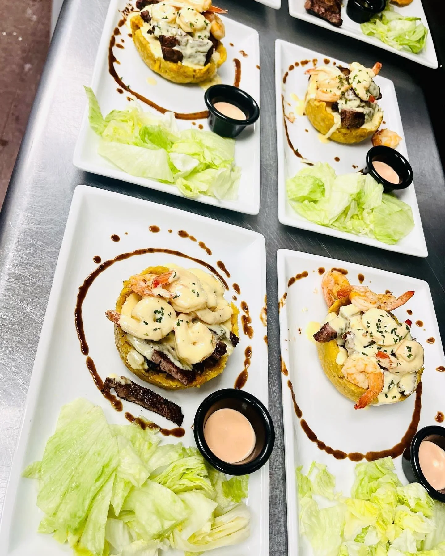Robertitos Cuisine