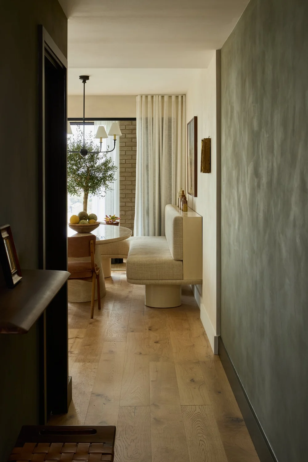 Graphite Square: ustralian Architecture Meets Parisian Interior | BoxNine7