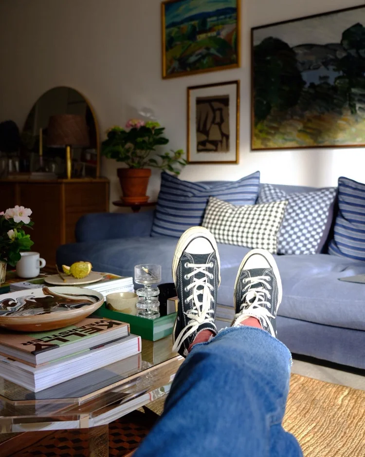 Bust Portraits : Eleanor Cording-Booth — Studio Bust