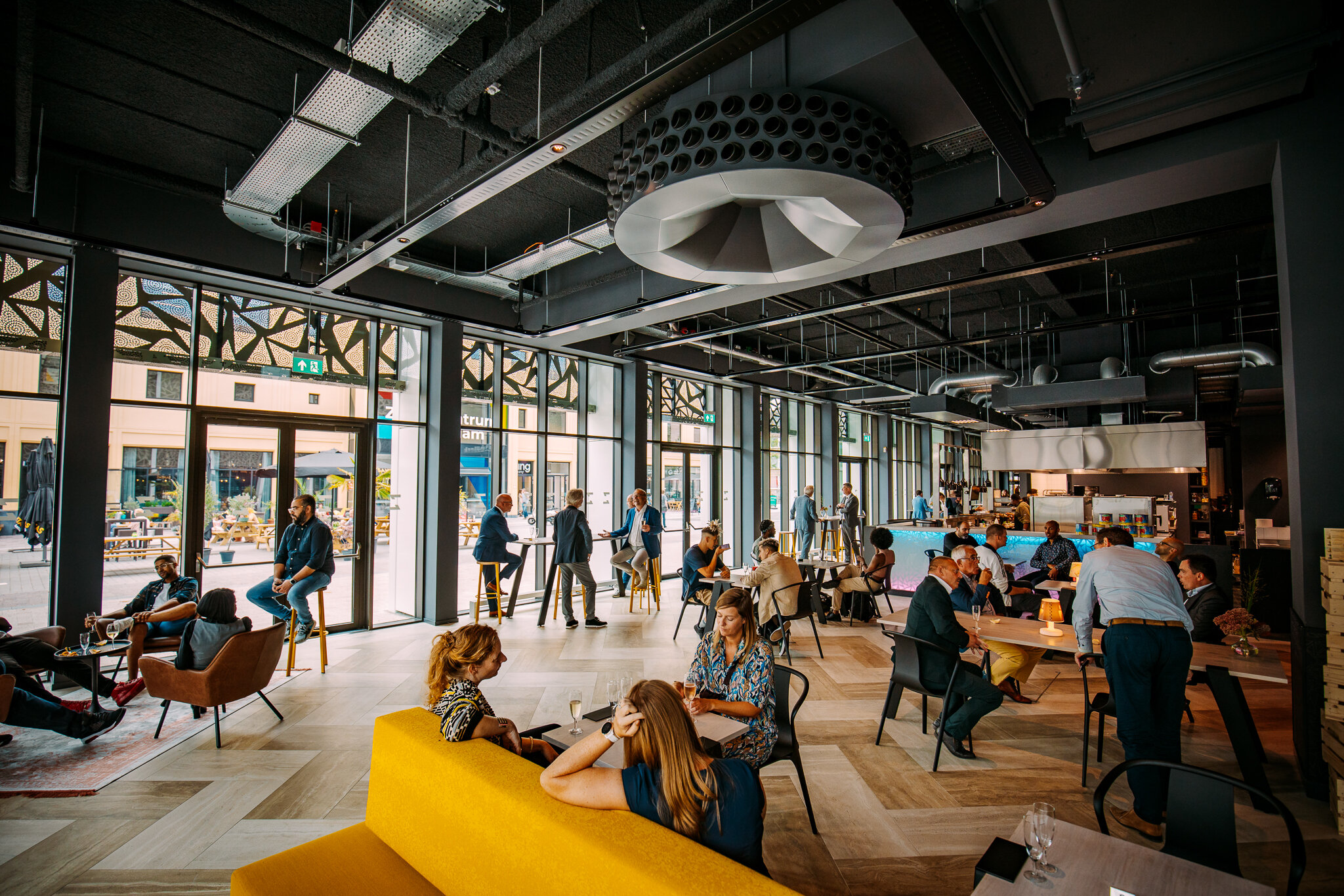 Reserveer — Café-restaurant Zed
