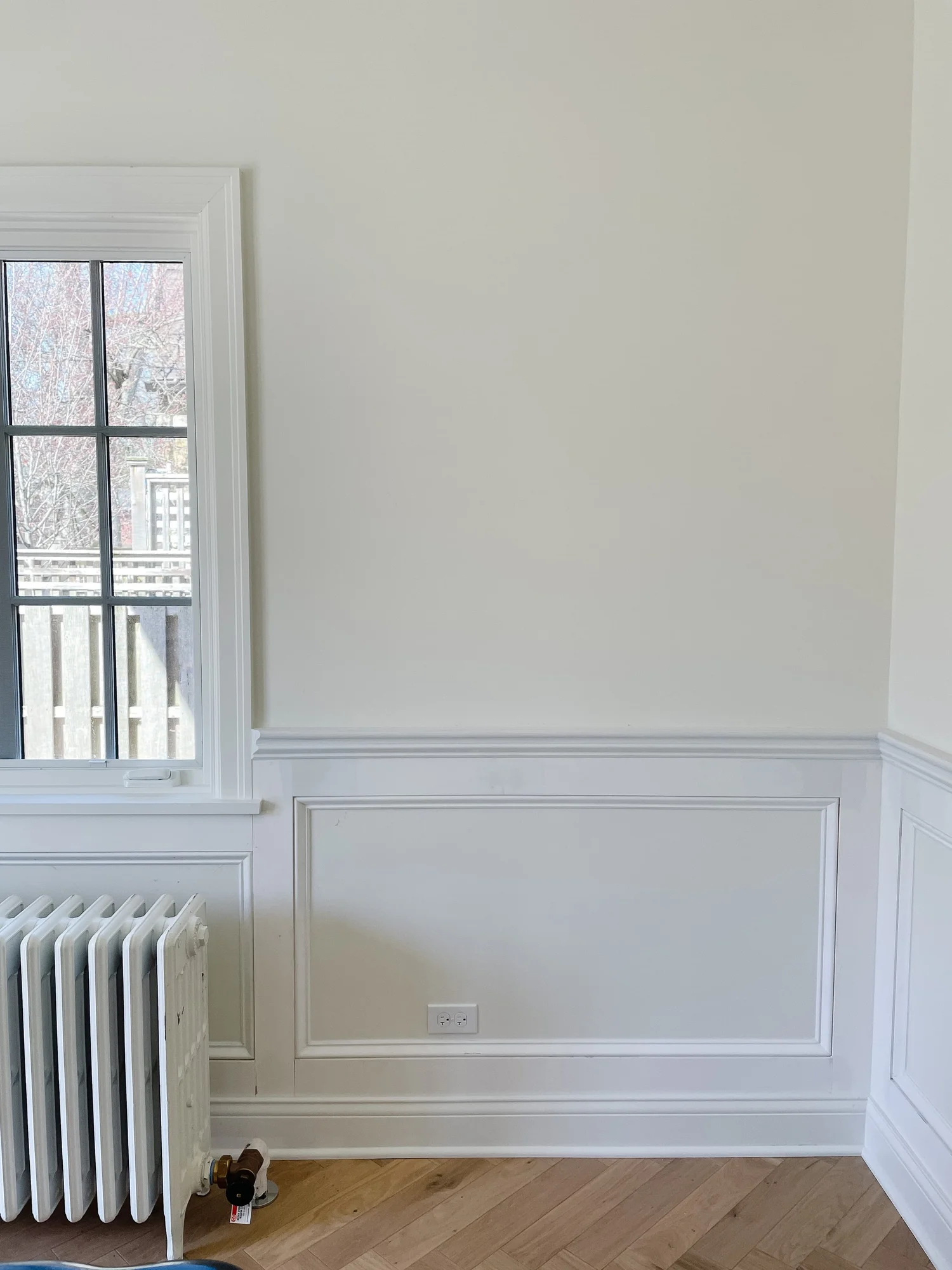 How to Design and Install Wainscoting | We're the Whites