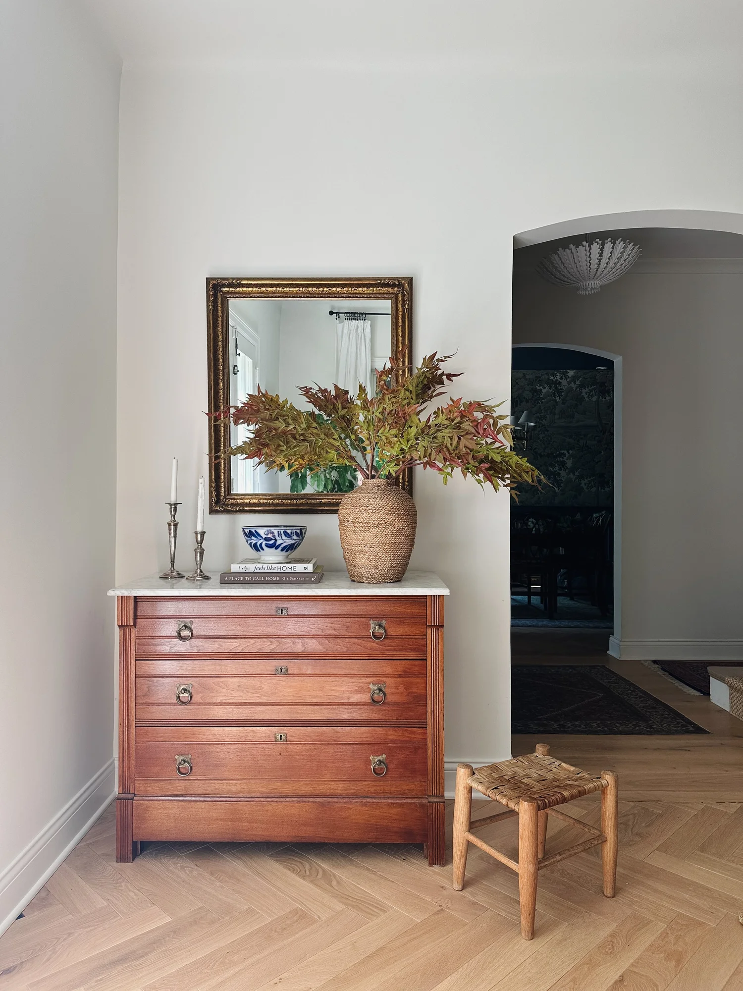 Fall Stems: How to Elevate Your Autumn Decor with Seasonal Florals | We ...