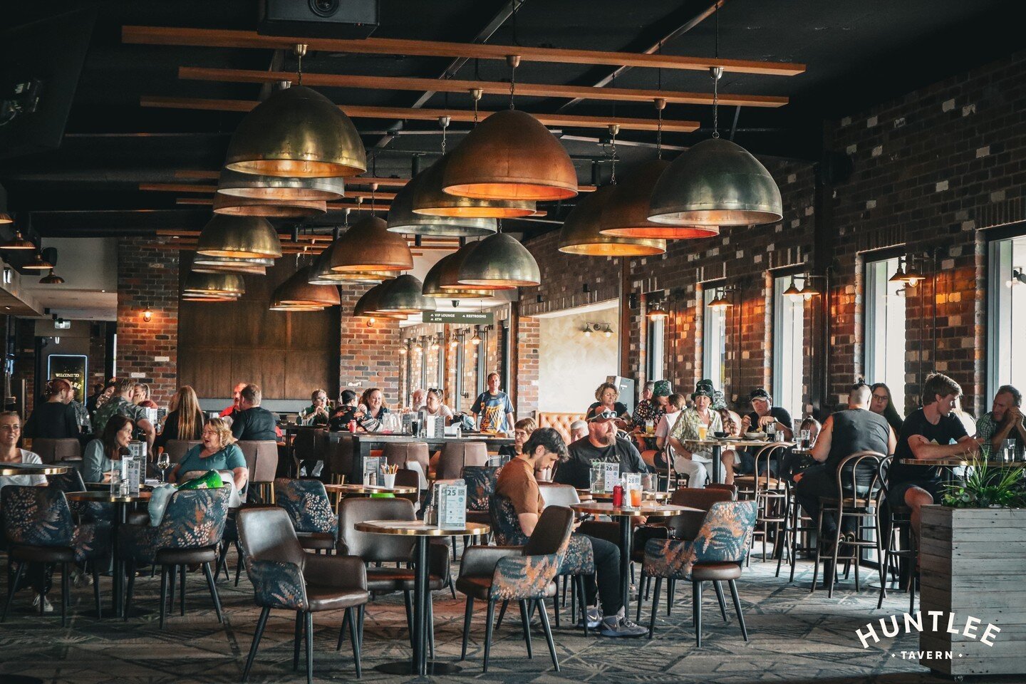 Daily Specials — Huntlee Tavern